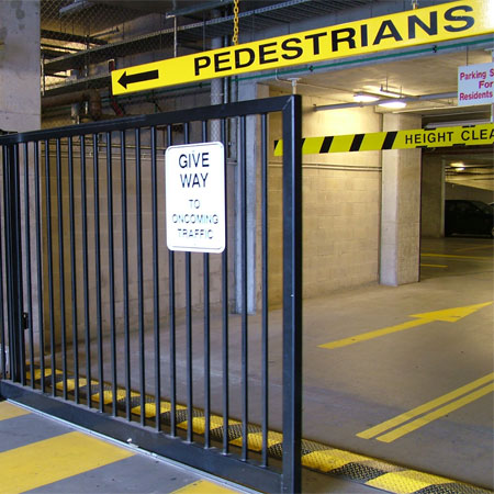 Height Clearance Signage